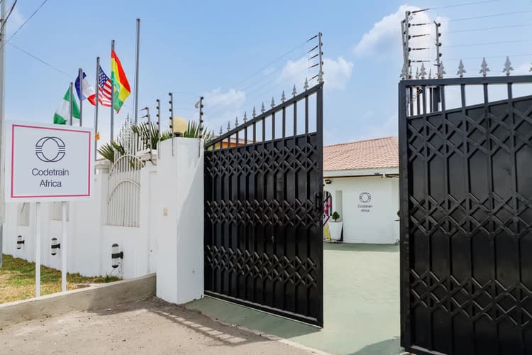 Codetrain Africa | Apps coding bootcamp and UI/UX design